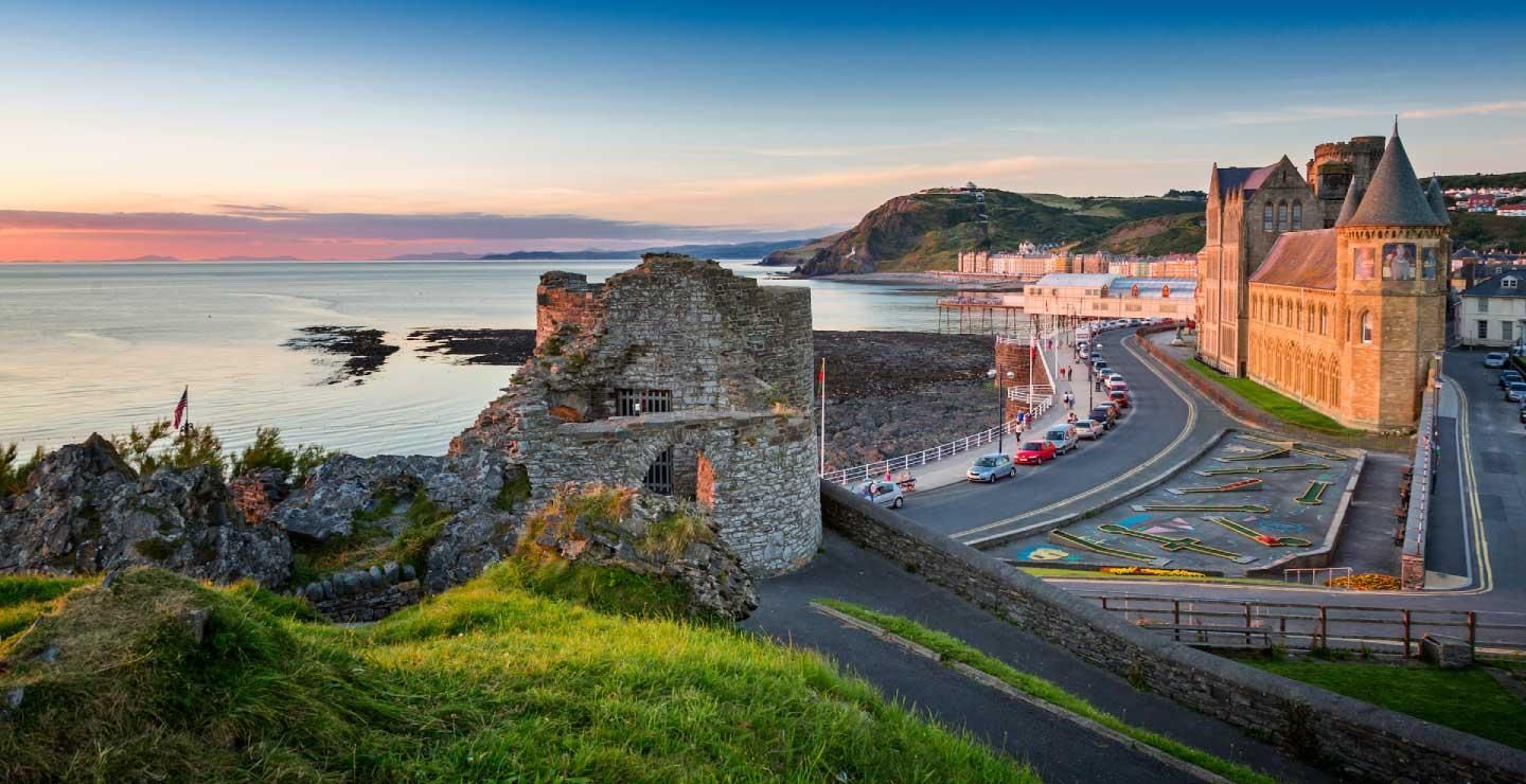 10 Must-See Things On A First Trip To Wales | TheTravel